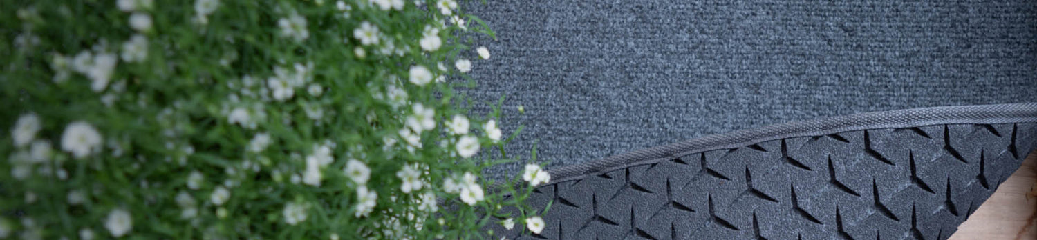 Termomatto valmiiksi leikattuna ja metritavarana. – Termomatto.fi